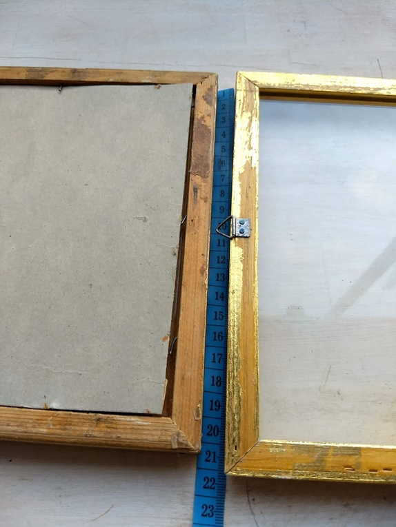 2 fine gamle rammer - Epla