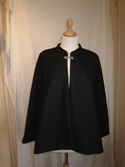 Cape til bunad eller festdrakter. - Epla