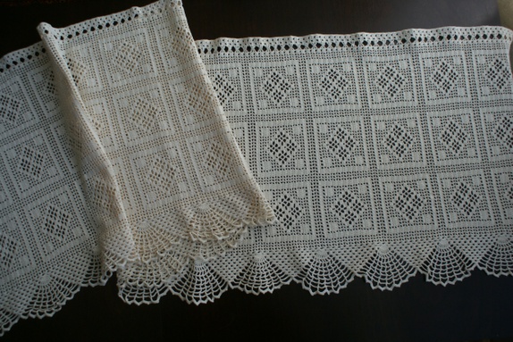 Lekker heklet gardinkappe naturfarget - Epla