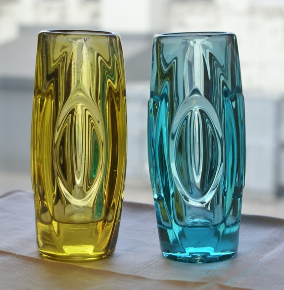 To vakre vintage vaser i glass - Epla