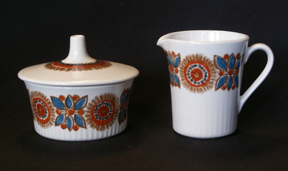 Astrid Figgjo Flint fløtemugge og sukkerskål - Epla