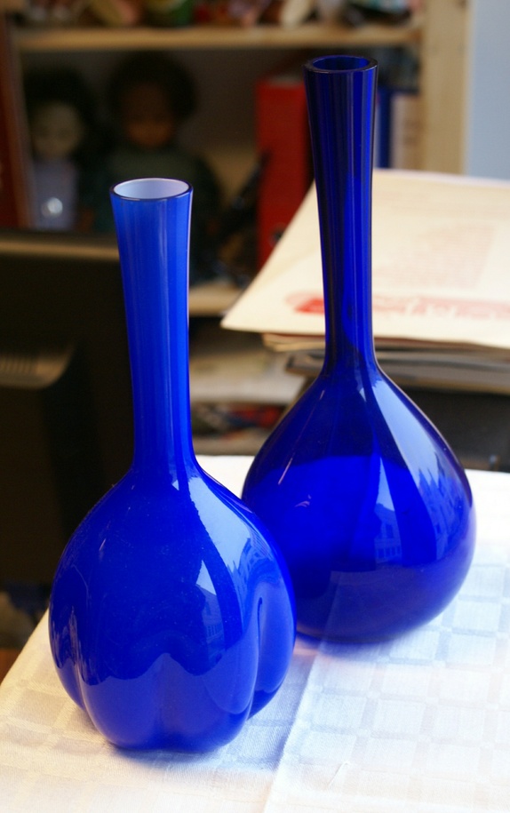 To blå vintage vaser- kunstglass - Epla