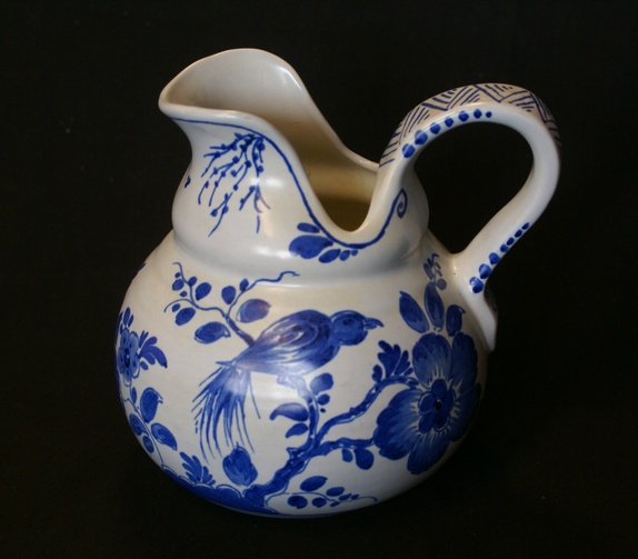 Stilig Delft- mugge-blå og hvit - Epla