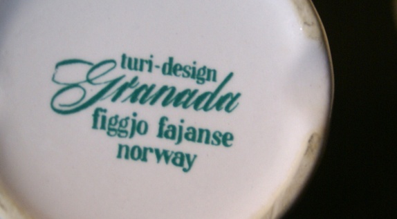 Figgjo- Kaffekopp med skål- Granada - Epla
