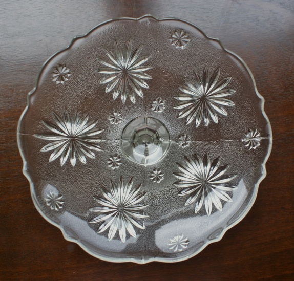 Stort stettefat i pressglass - Epla