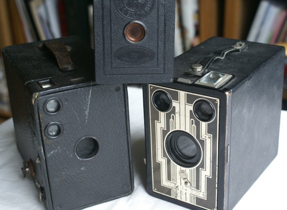 Tre antikke fotoapparater - Epla