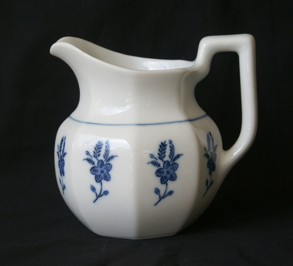 Porsgrund Porselen- Vakker gammel mugge - Epla