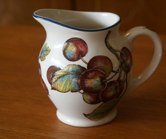 Vakker mindre engelsk mugge - Epla