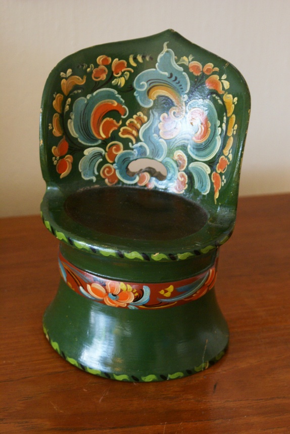 Eldre miniatyr kubbestol- rosemalt - Epla