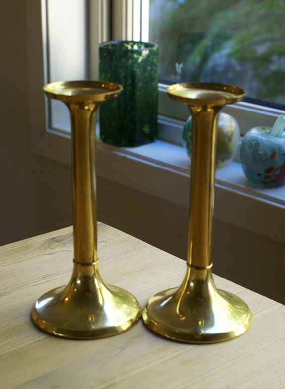 Danmark- To fine lysestaker i messing - Epla