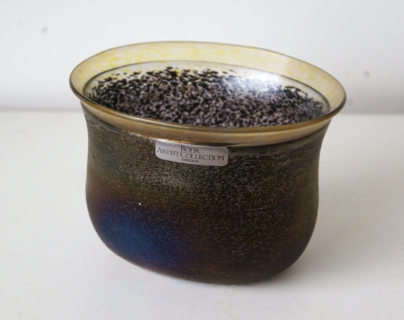 Kosta Boda- Bertil Vallien- Skål/vase- signert - Epla