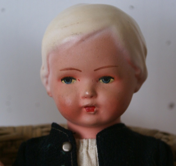 2 sjarmerende gamle dukker - Epla