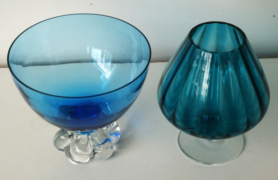 Retro skål på fot og vase i fint glass - Epla