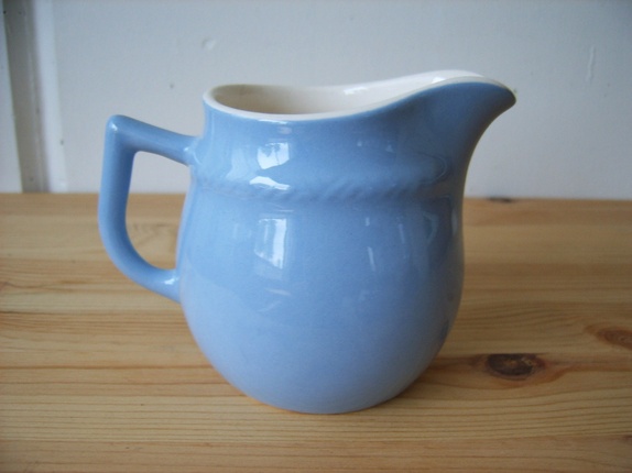 Figgjo- Blå Grete- Søt fløtemugge - Epla