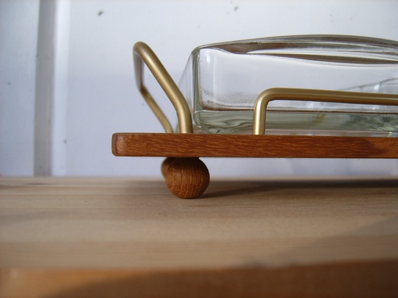 Vintage teakbrett med fire skåler - Epla