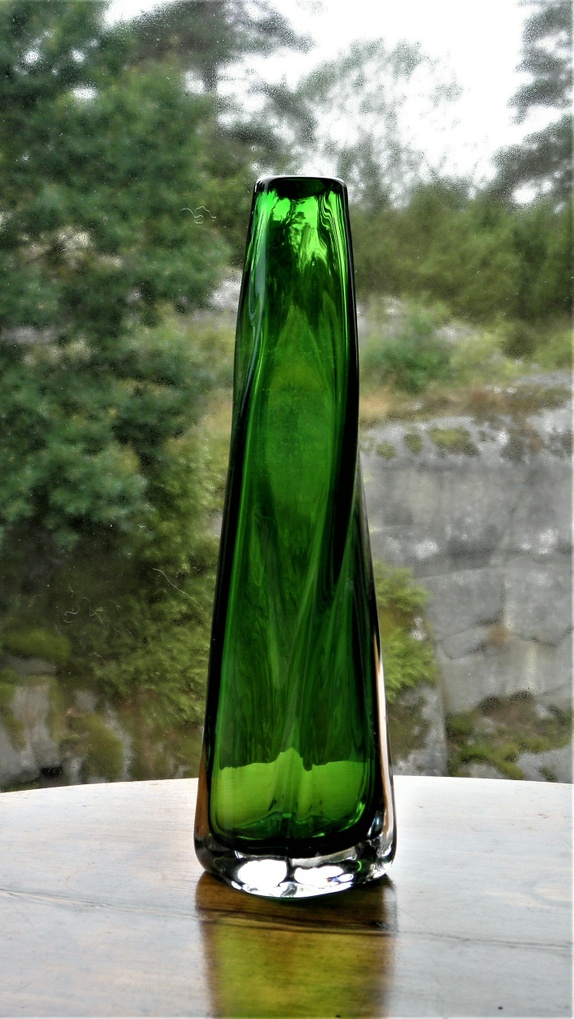 Magnor- Grønn vintage vase - Epla