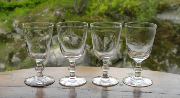 Hadeland- Fire gamle/ antikke vinglass- Bertha - Epla