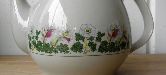 Figgjo- Anitra- Tekanne - Epla