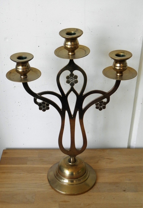 Stor- antikk Jugend lysestake i messing - Epla