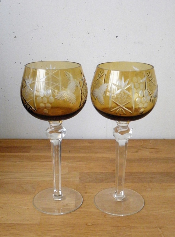 To vinglass fra Bøhmen - Epla