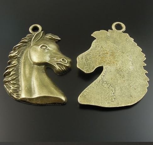 1 bronsefarget charms, hest! - Epla