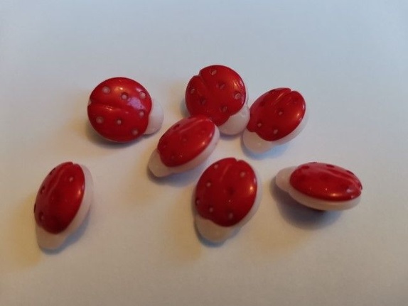 10 stk marihøne knapper! - Epla