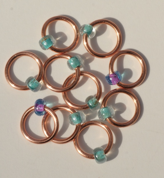 Maskemarkører - Kobberringer med glassperler, 10 stk. (prod. nr. 79) - Epla