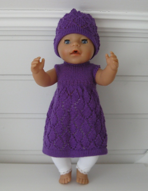 Dukkeklær til baby born - Epla