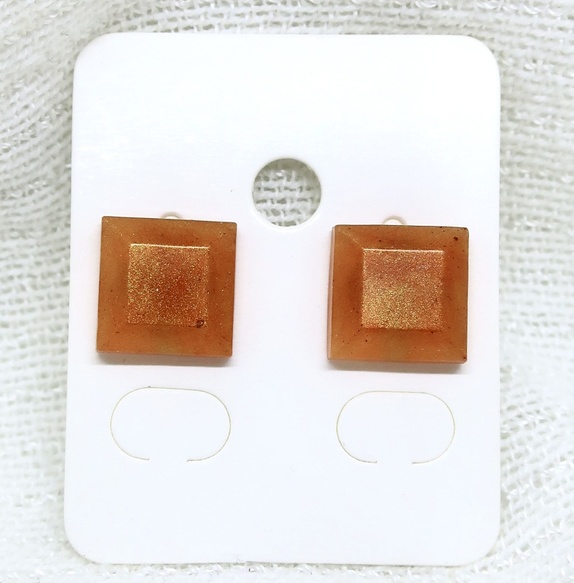 Kvadrat studs - Epla