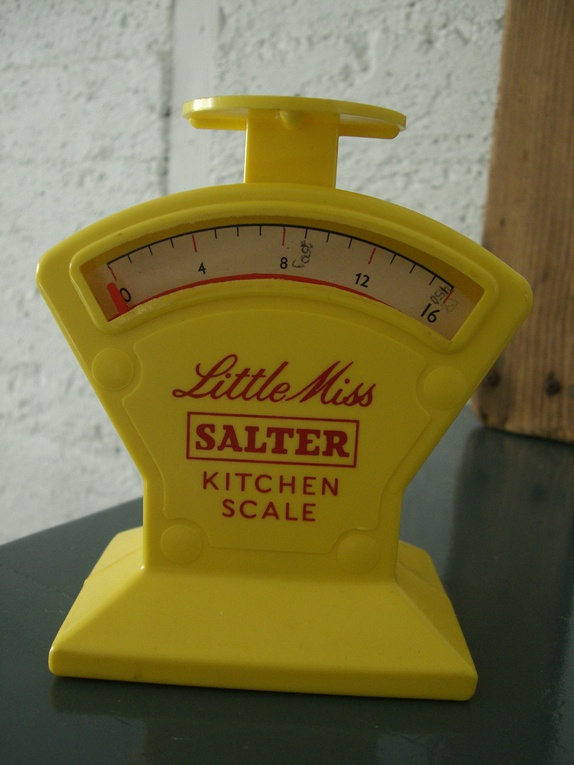 Little Miss Salter kjøkkenvekt:-) - Epla