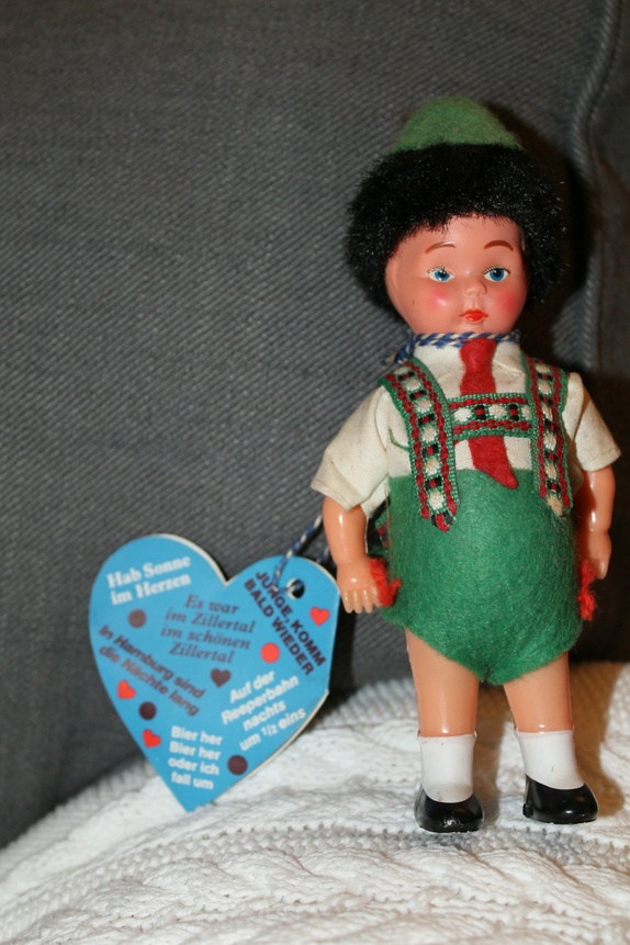 En eldre liten tysk gutt...:-)) SALG!!SALG:-) - Epla