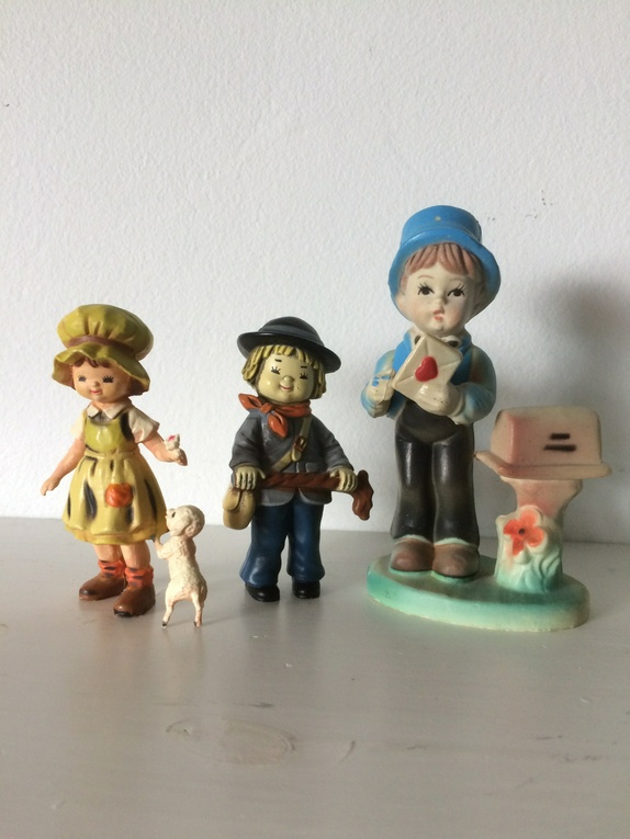 Tre søte figurer i plast - Epla