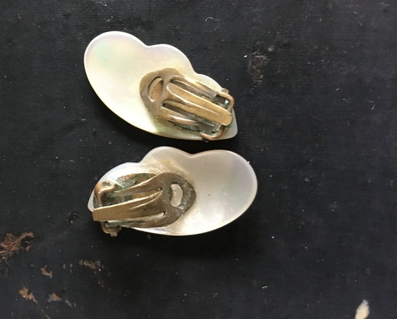 Øreklips i perlemor SALG!! - Epla