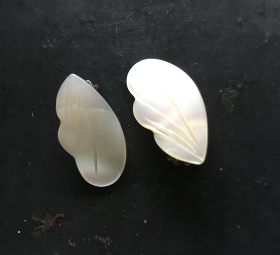 Øreklips i perlemor SALG!! - Epla