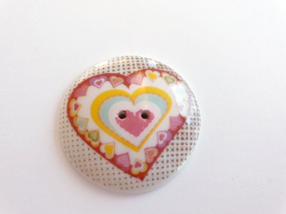 Hjerte. Nydelig stor knapp i porselen - Epla