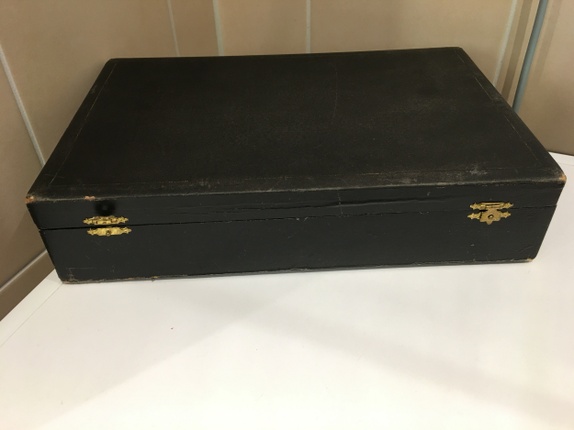 Gammelt smykkeskrin - Epla