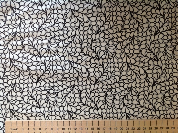 Japansk bomullsstoff med svart og beige mønster - Epla