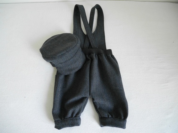 Seleshorts og Emillue. - Epla