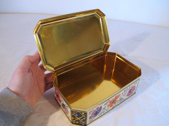 Engelsk kjeksboks - Epla