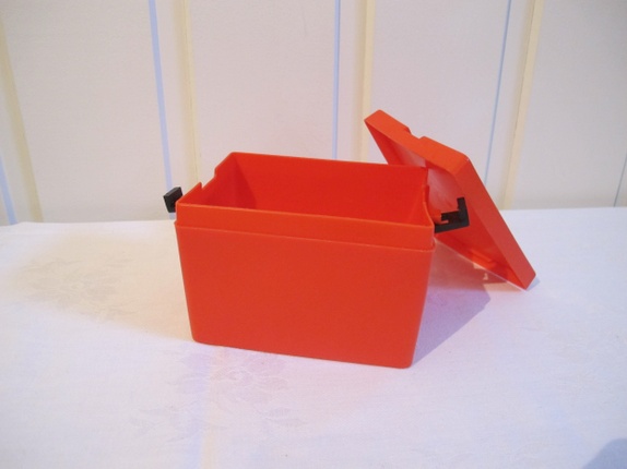 Reservert! Retro matboks - Epla