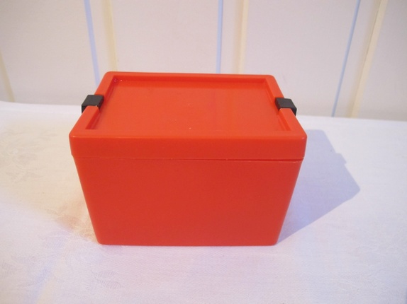 Reservert! Retro matboks - Epla