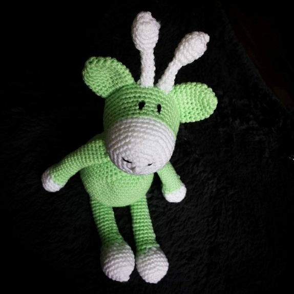 Heklet giraff - Epla