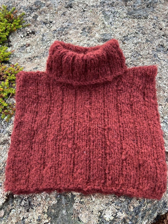 SALG! Før kr 249,- Hals burgunder rød - Epla