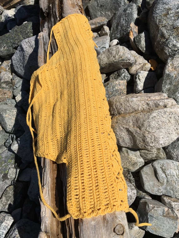 SALG! Før kr 169,- Gul sommertopp - Epla