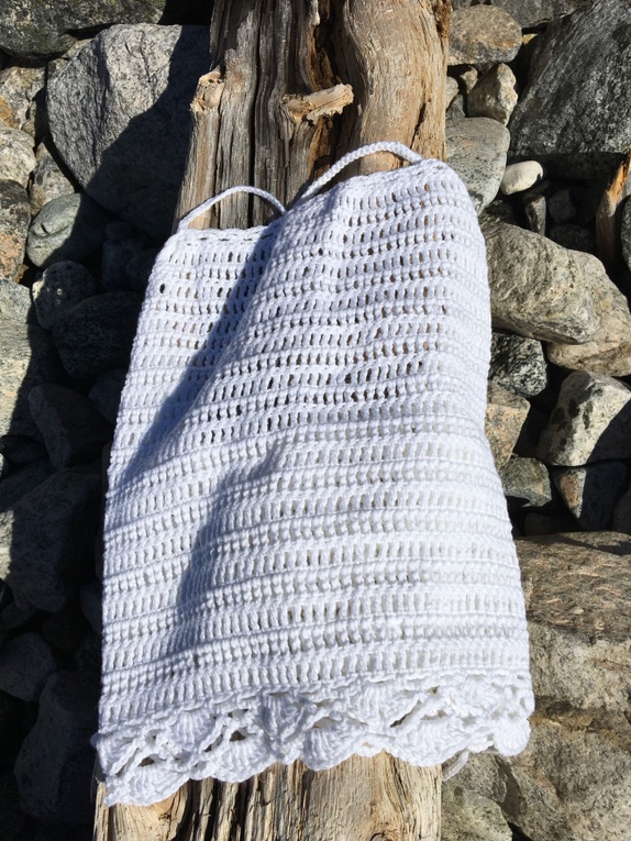 SALG! Hvit sommertopp før kr 169,- - Epla