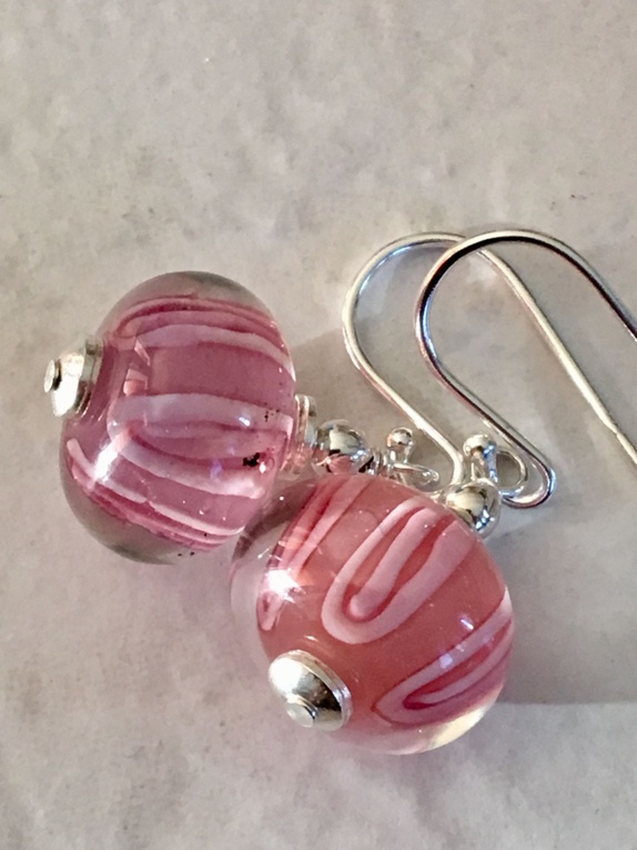 SALG! Før kr 110,- Sølv øredobber med rosa glassperler - Epla