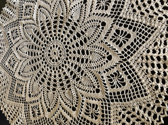 Heklet rund duk 63 cm - Epla