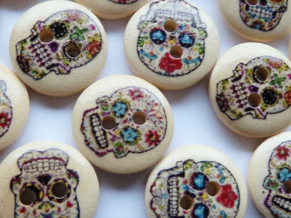 10stk. 15 mm treknapper - hodeskaller (1053) - Epla