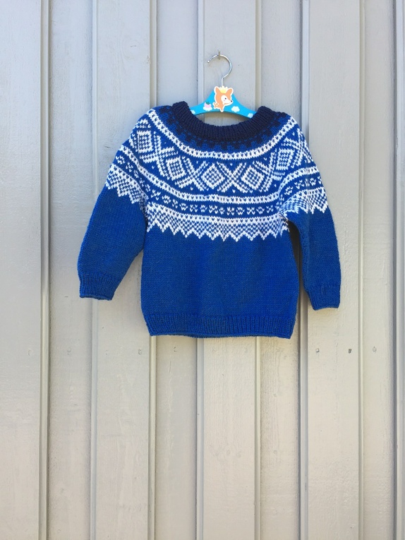 Mariusgenser med rund sal - Epla