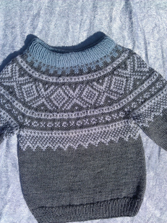 Mariusgenser med rund sal - Epla